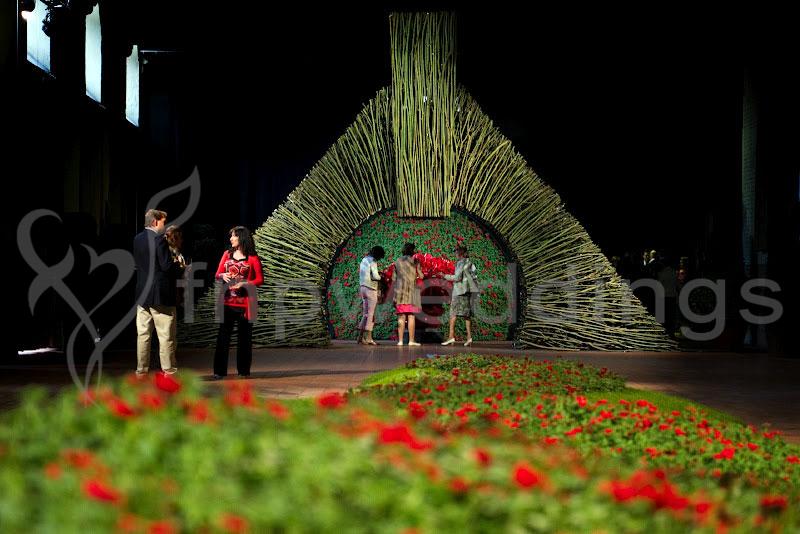 Daniel ost - World’s Foremost Floral Designer and Sculptor - FNP Weddings